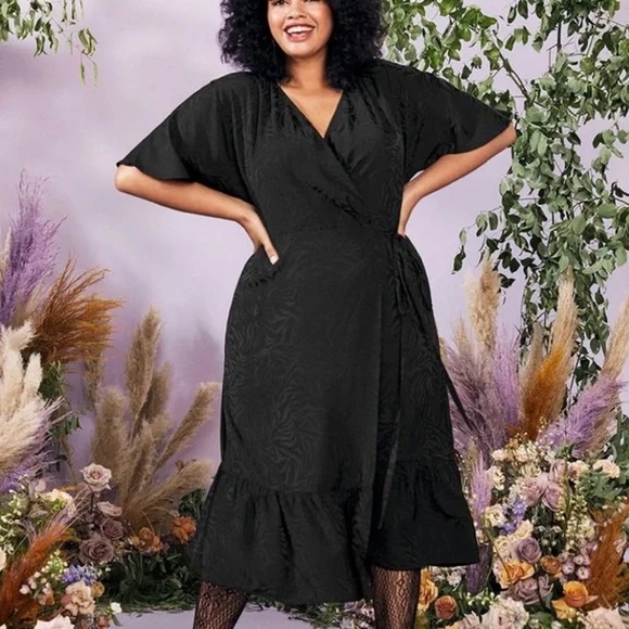 Modcloth | Dresses | Modcloth Mini Wrap Dress Flutter Sleeve Black ...